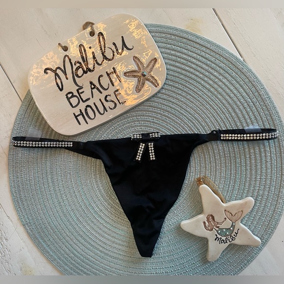 Victoria's Secret | Intimates & Sleepwear | Rare Vintage Victorias ...